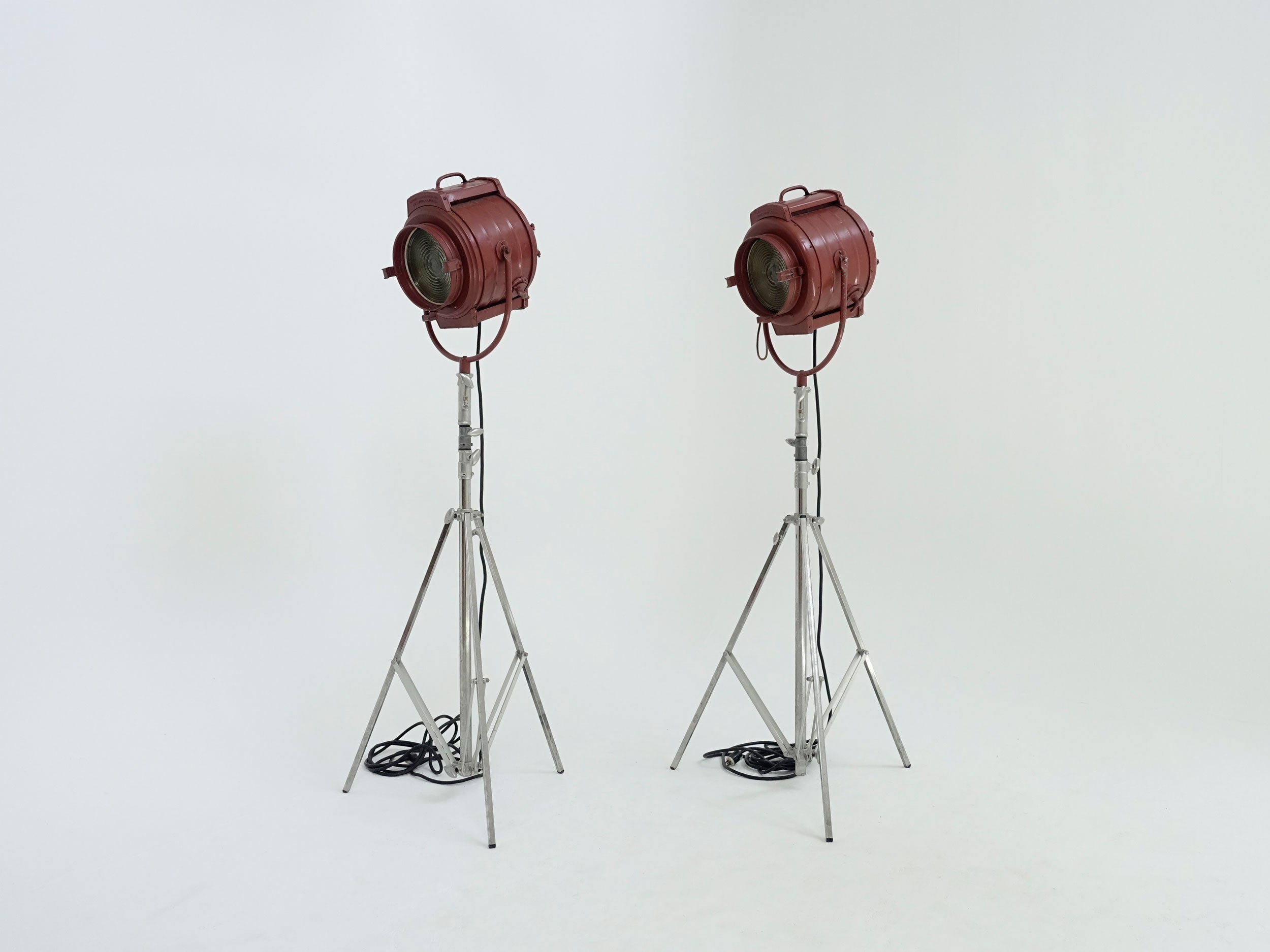 Industrial Lighting – ACE PROPS